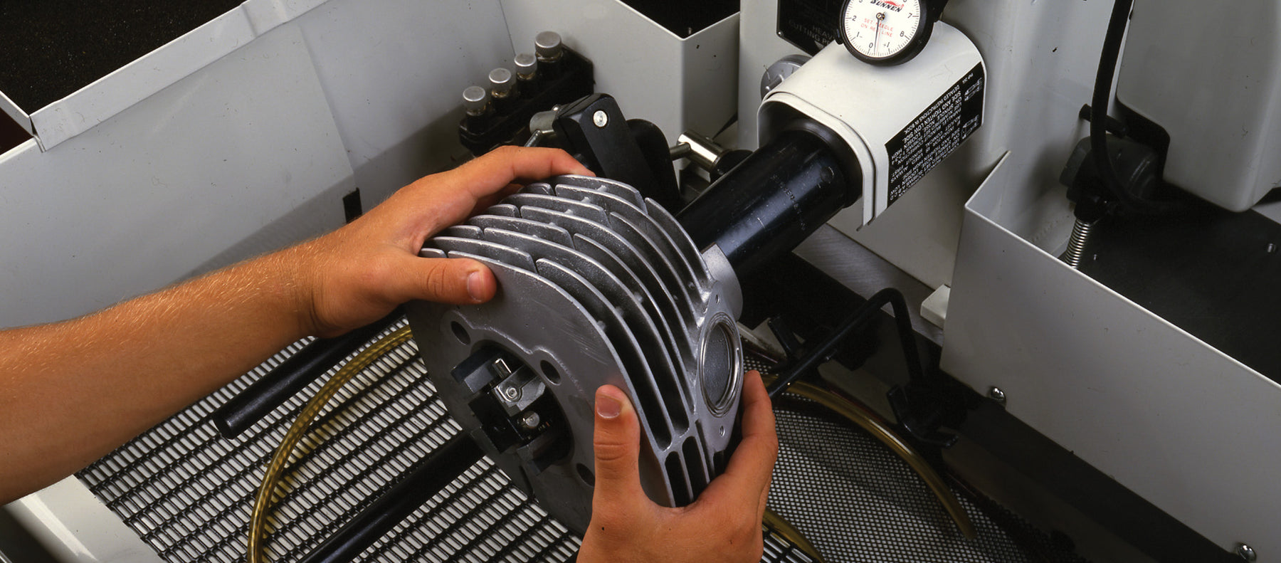 Honing Processes — Single-Pass, Multi-Stroke & More | Sunnen – Sunnen ...